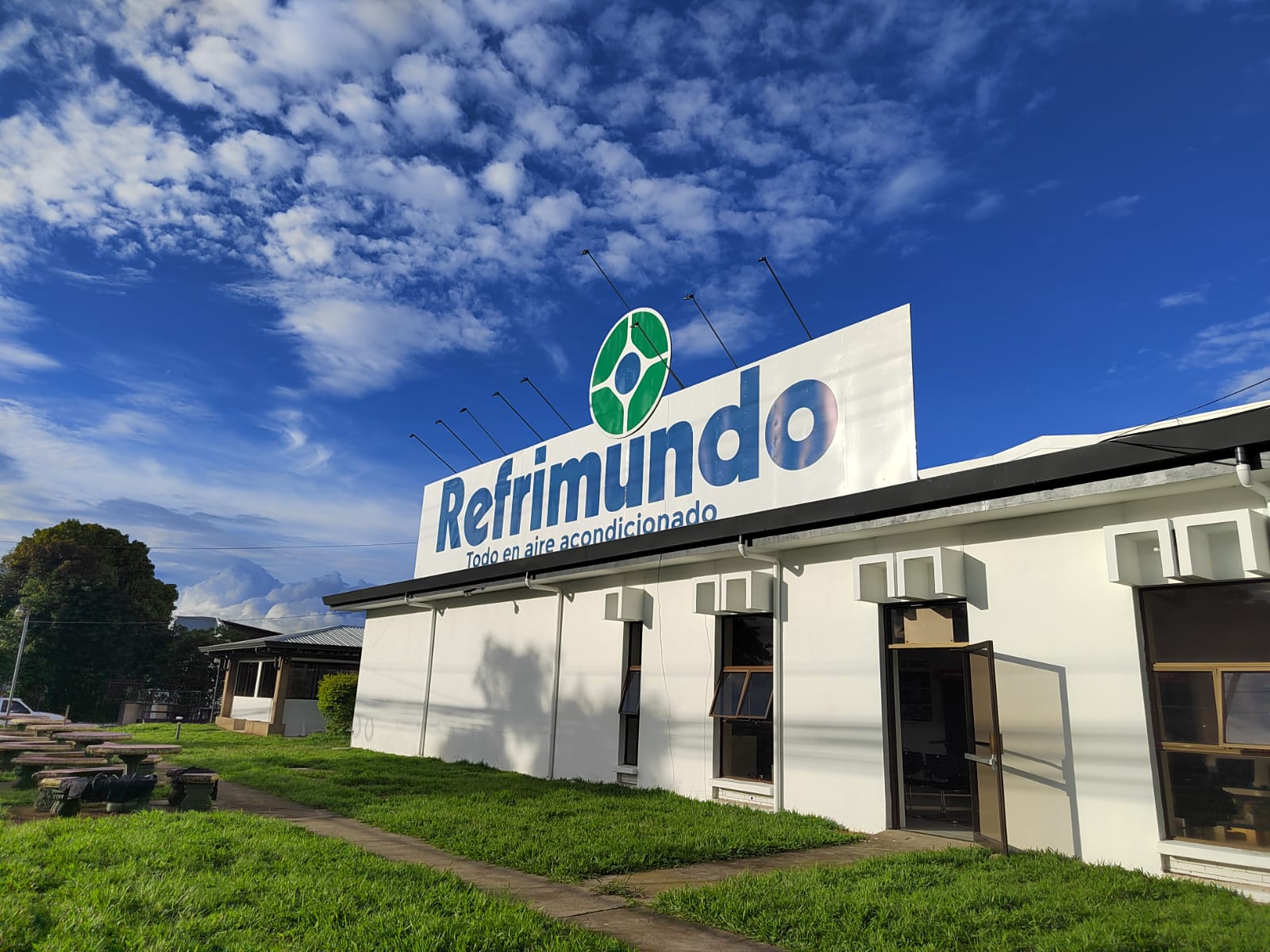 Sucursales | Refrimundo